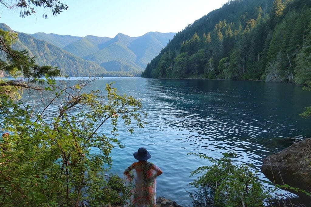 Devil’s Punchbowl at Lake Crescent: Is it Worth a Visit?