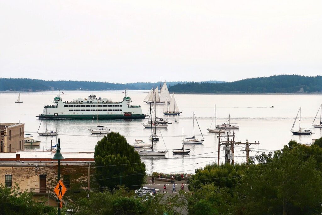 A First-Timer’s Guide to Port Townsend (Things to Do & See!)